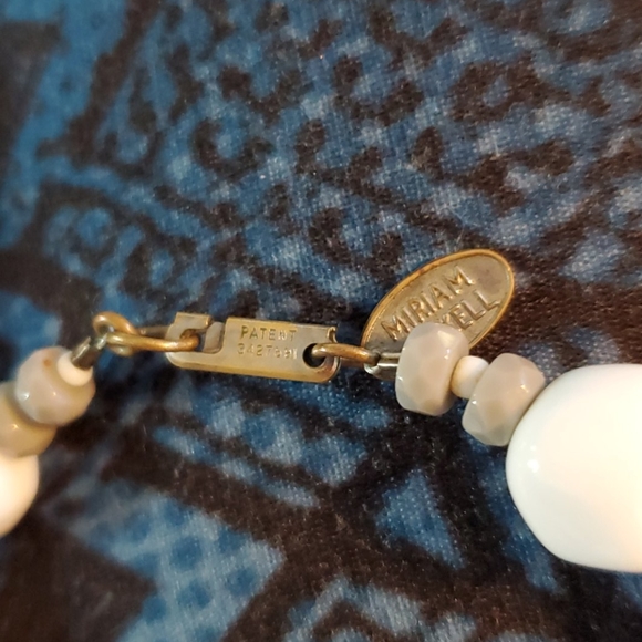 Miriam Haskell | Jewelry | Vintage Miriam Haskell Signed Necklace ...